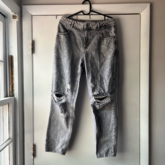 Zara | Jeans | Zara Size 6 Grey Ripped Mom Jean | Poshmark